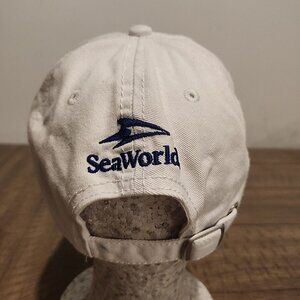 Seaworld | Accessories | Seaworld Rescue Hat Ocean Wildlife Animals ...